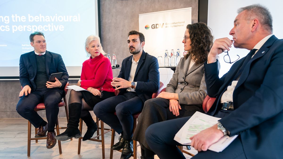 Retail Investment Strategy: A modern distribution framework needs ...
