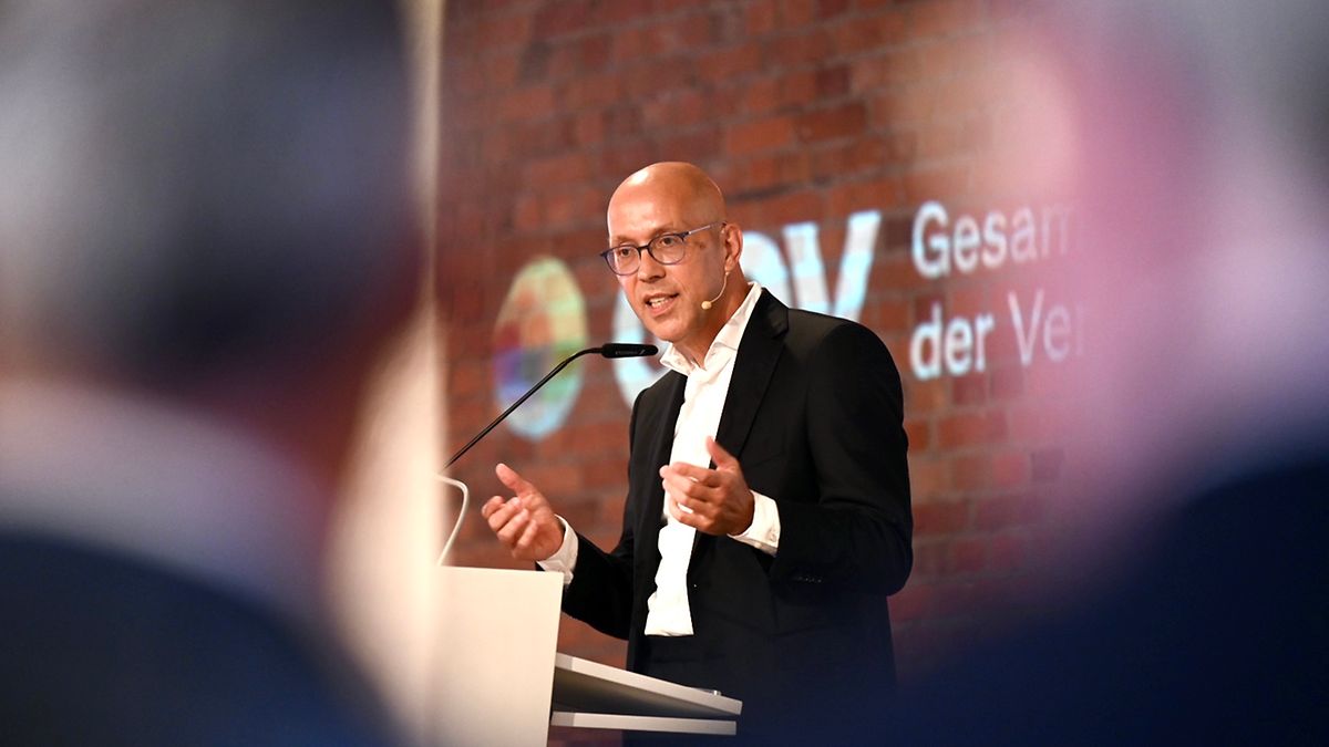 More capital in the fight against climate change